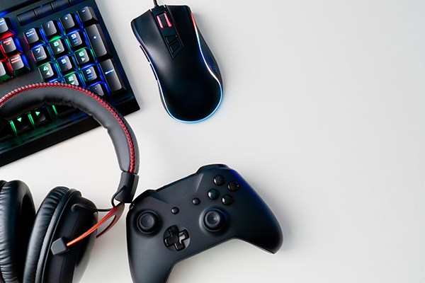 5 Best Controllers for PC Gaming - Sept. 2025 - BestReviews